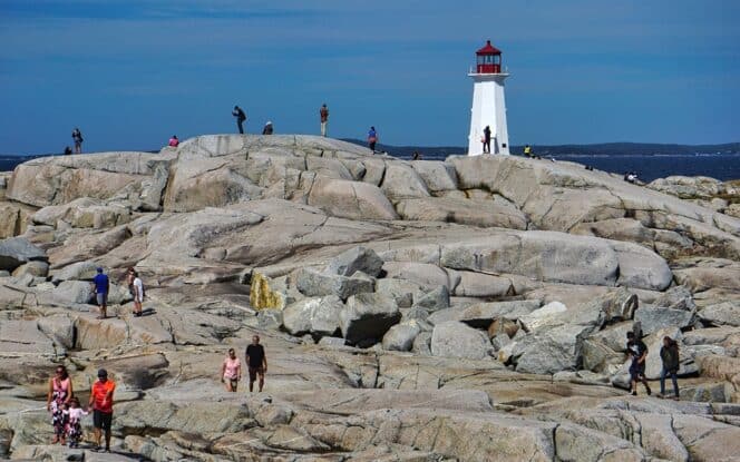 Phare de Peggy's Cove : Guide complet et conseils pratiques