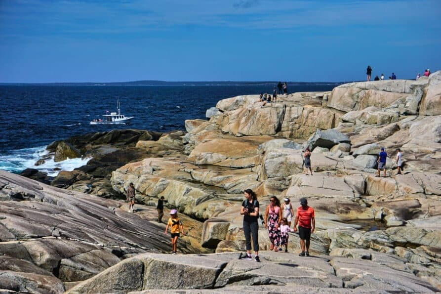 Phare de Peggy's Cove : Guide complet et conseils pratiques